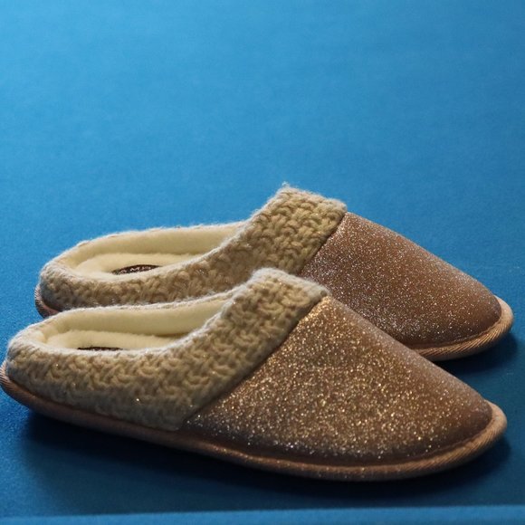 Rampage | Shoes | New Girls Rampage Pink Sparkle Slippers Size 45 ...